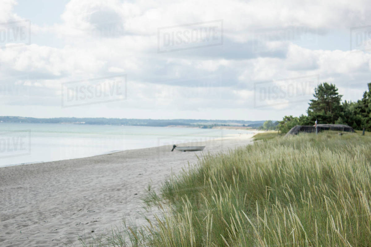 Empty beach - Royalty-free Stock Photo | Dissolve