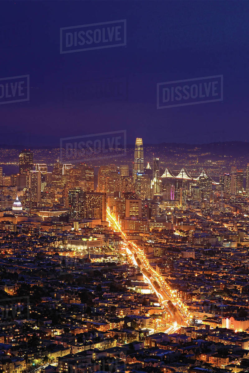 Vertical night view of San Francisco city center - Royalty-free Stock ...