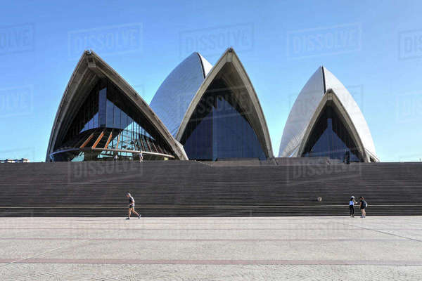 Front view of the Sydney Opera House in Australia - Royalty-free Stock ...