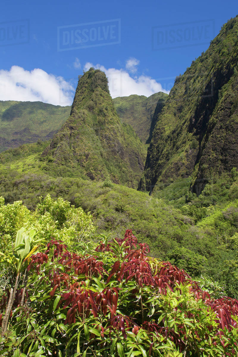 Iao Needle at Iao Valley State Park; Wailuku, Maui, Hawaii, United ...