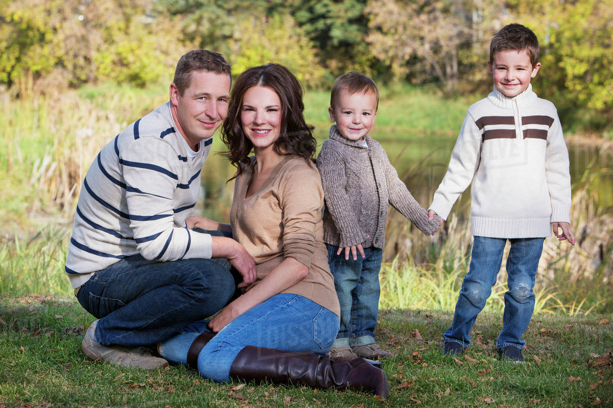 Family portrait in autumn;St. albert alberta canada - Royalty-free ...