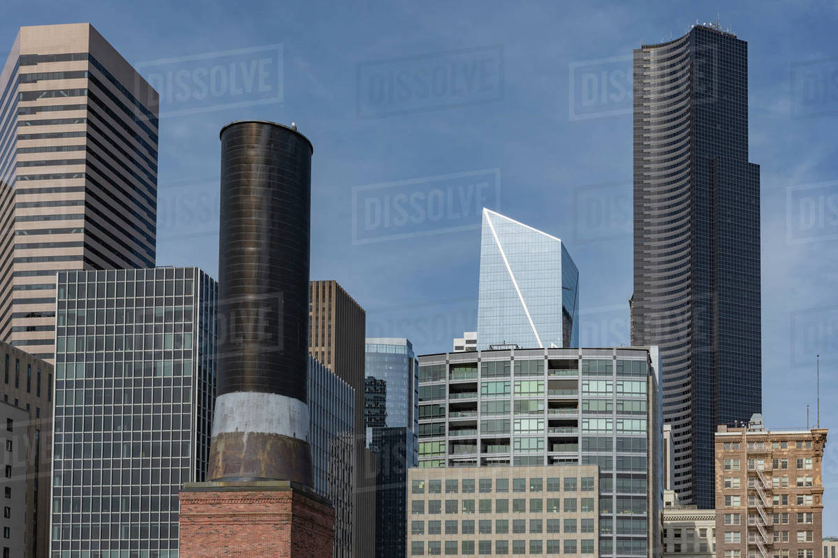 Buildings creating the skyline of Downtown Seattle, Washington, (R to L ...