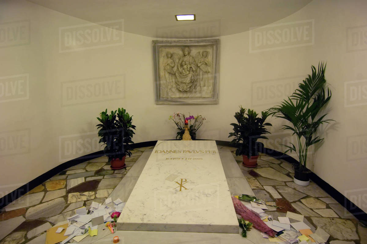 Pope John Paul's grave inside Saint Peter's Basilica; Vatican City ...