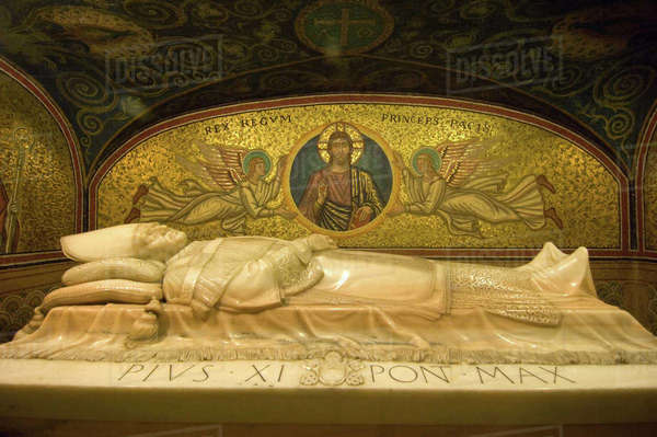 Tomb of Pope Pius XI inside Saint Peter's Basilica; Vatican City State ...