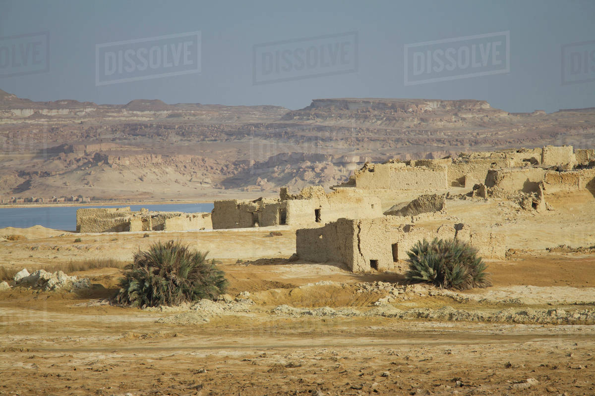 Ancient And Abandoned Sand Buildings On The Outskirts Of Siwa Town At ...