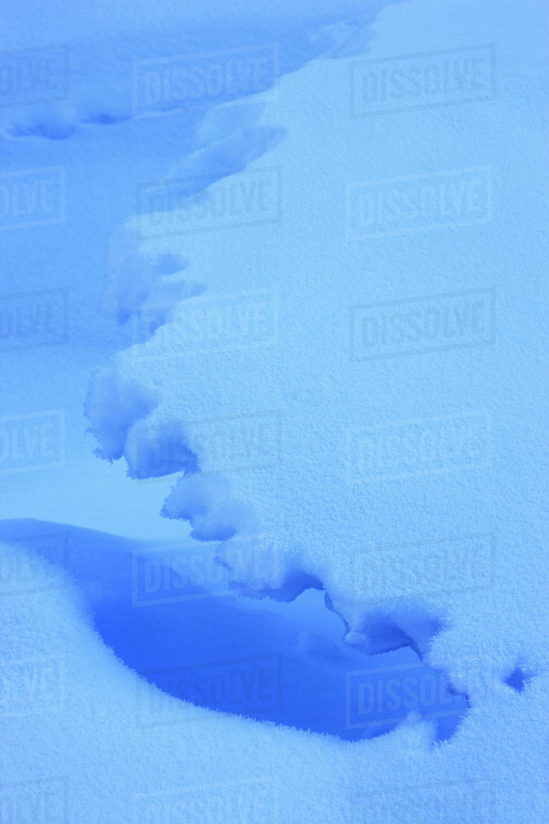 Snow And Ice Patterns On The Mistaya River, Banff National Park ...