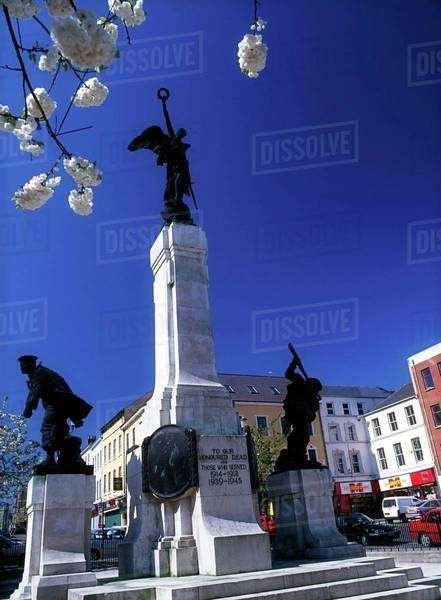 Diamond War Memorial, Derry City, Co Derry, Ireland - Royalty-free ...