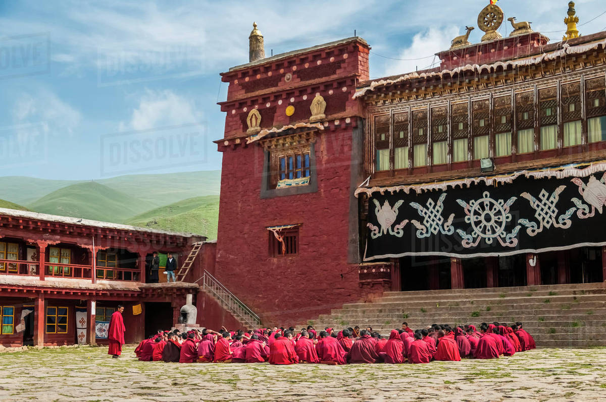 Litang Monastery, a group of young monks are preparing the tibetan ...