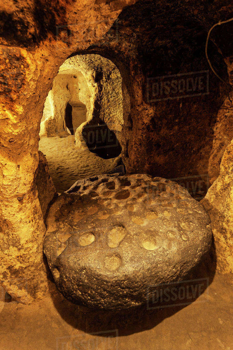 Tunnels And Caves In The Kaymakli Underground City; Kaymakli, Turkey ...