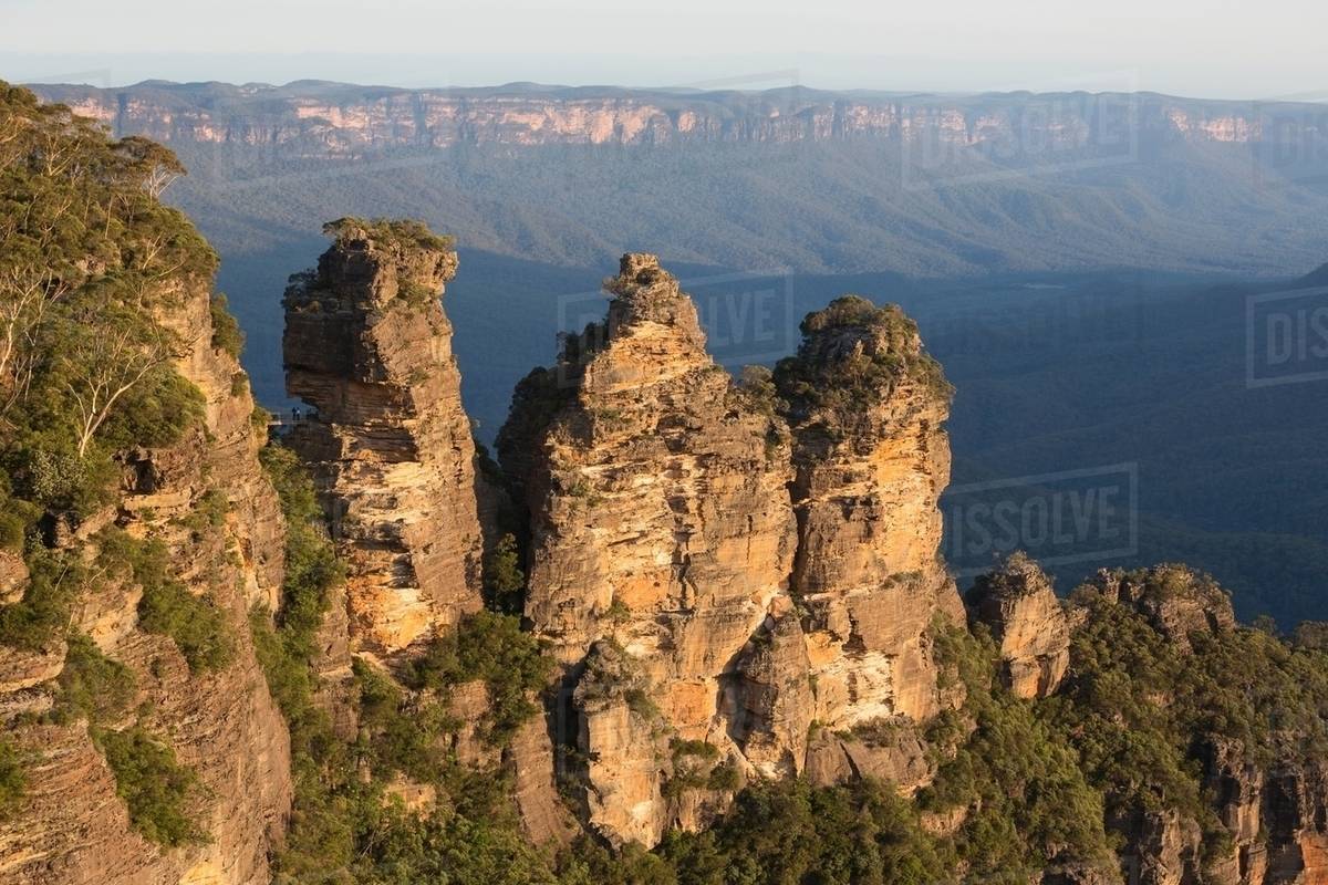 Three Sisters rock formationm Jamison Valley, Blue Mountain National ...