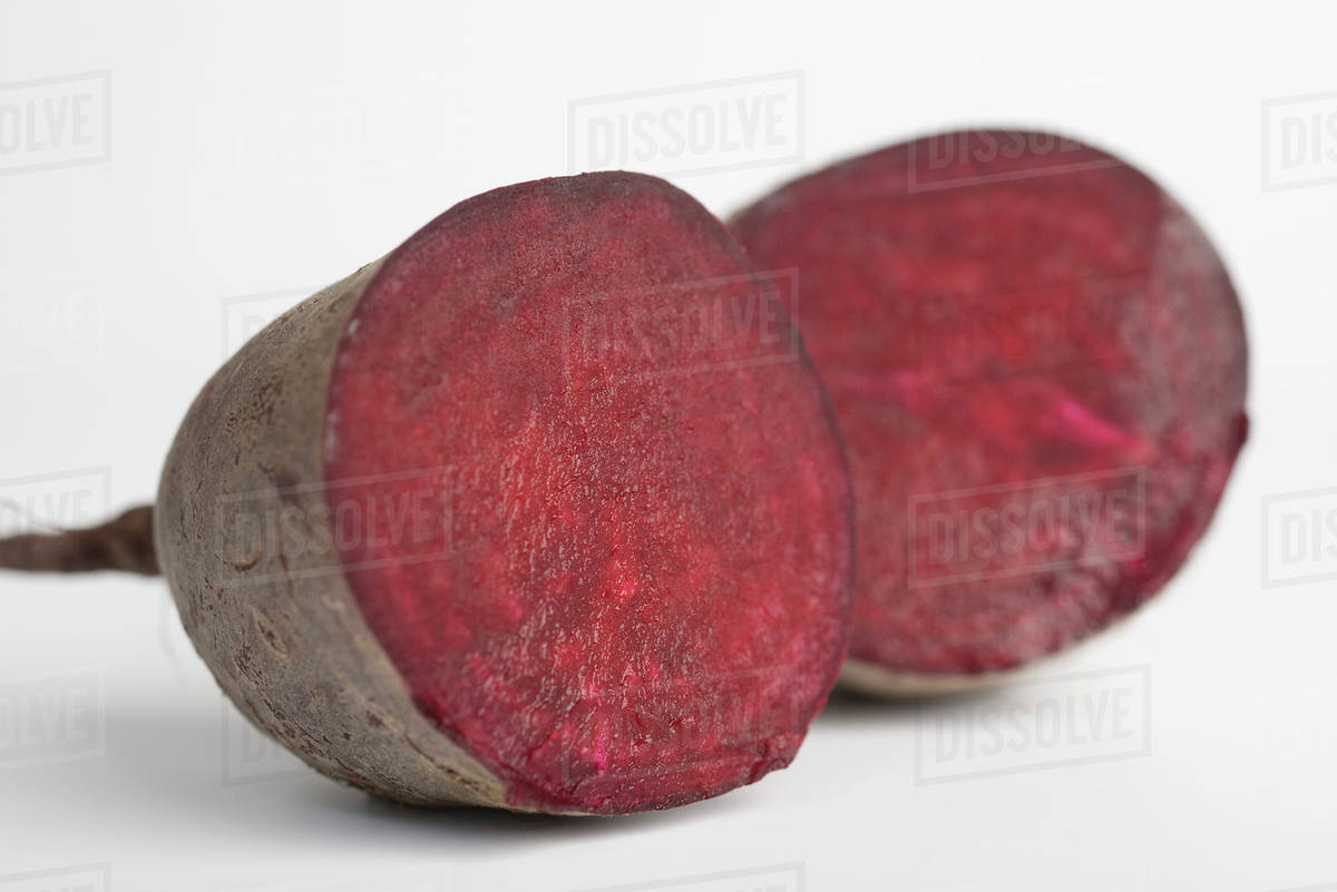 Beet, cut in half - Royalty-free Stock Photo | Dissolve