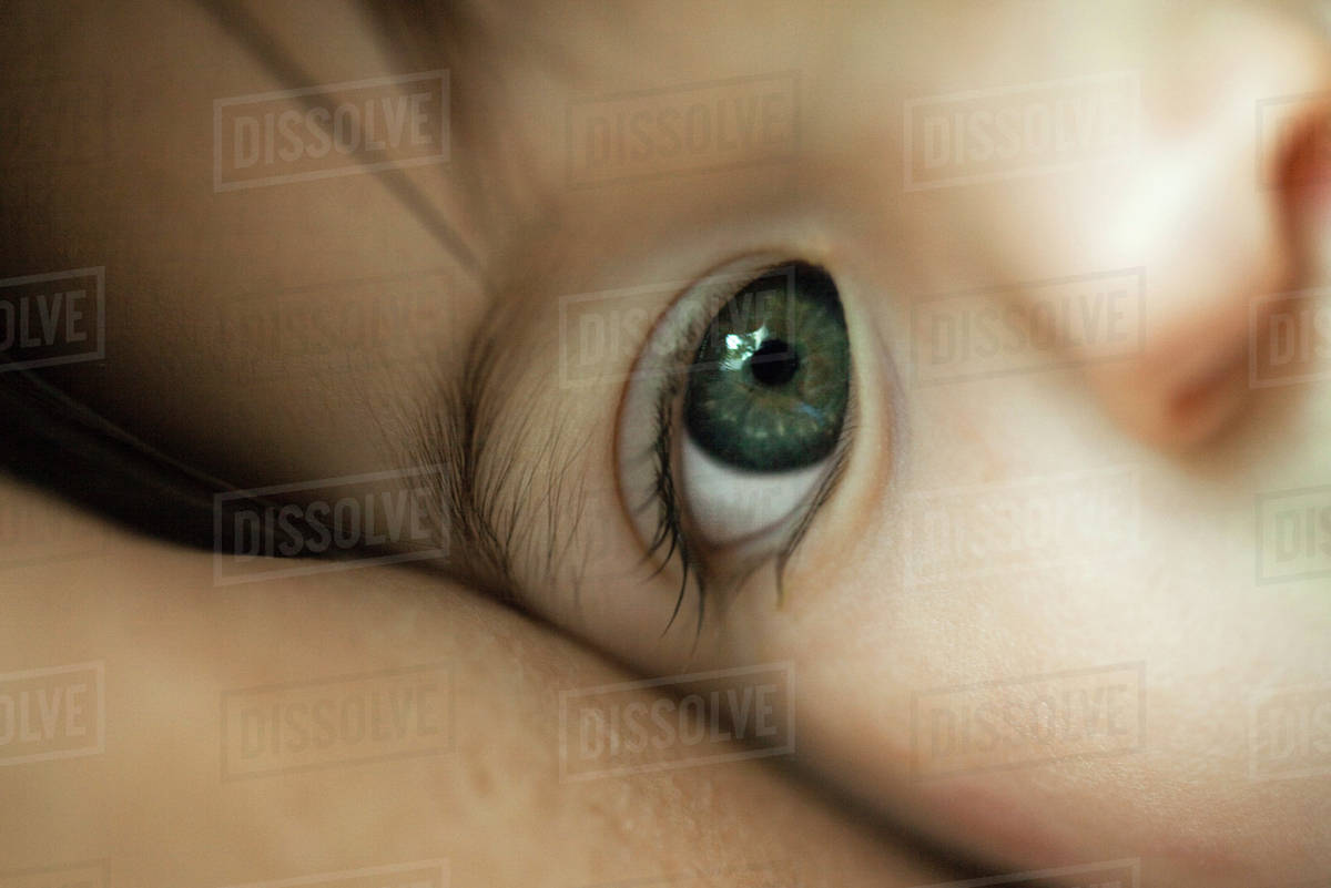 Baby's eye, close-up - Stock Photo - Dissolve