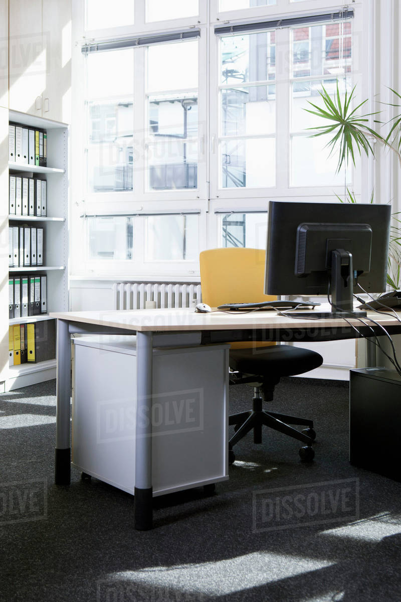 Peaceful office environment - Stock Photo - Dissolve