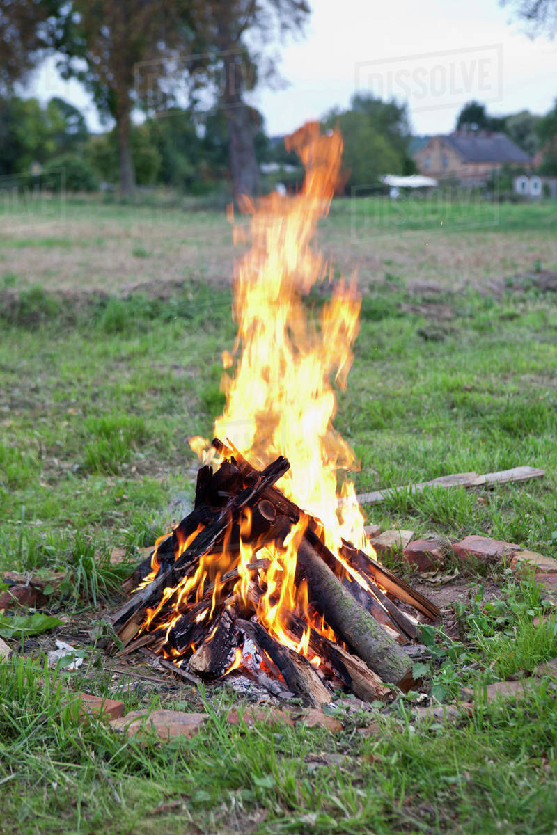 Camp fire - Stock Photo - Dissolve