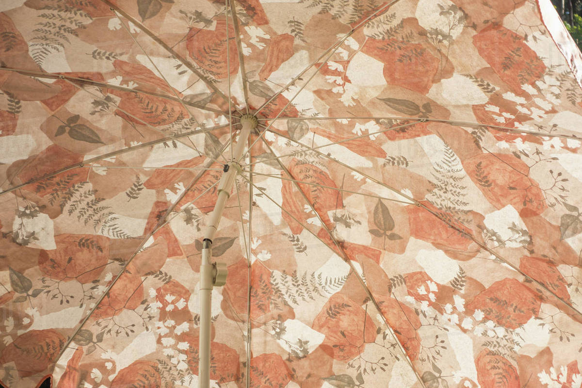 Adjustable floral patterned parasol - Royalty-free Stock Photo | Dissolve