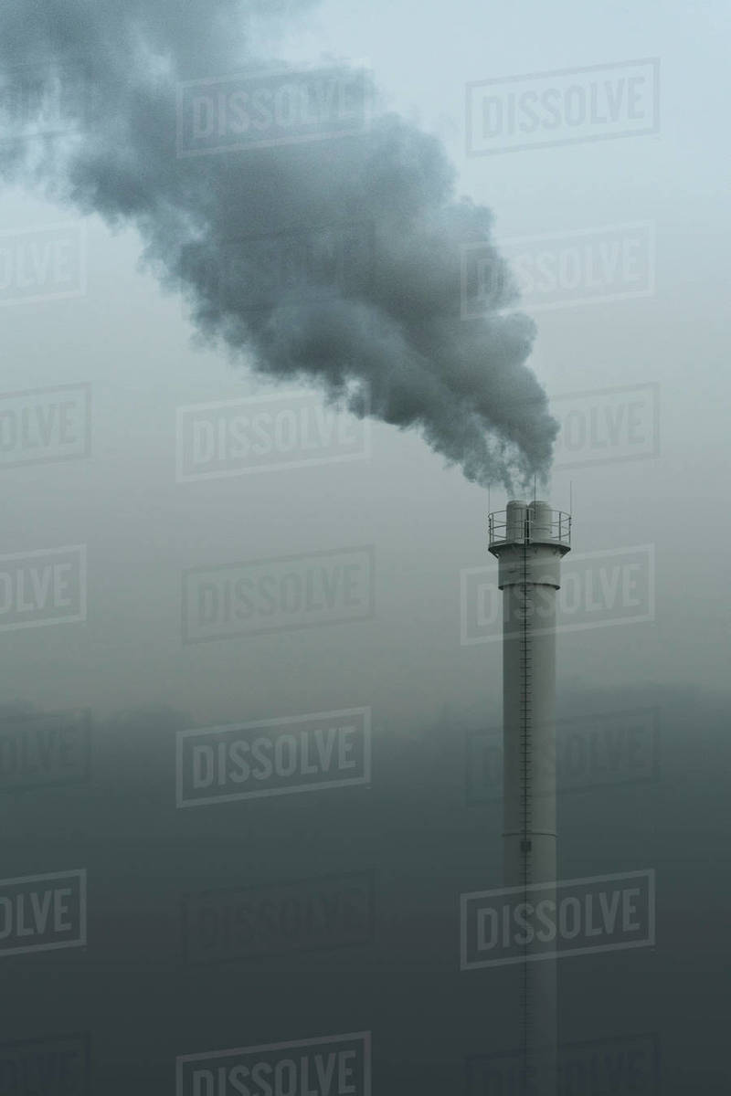 Smokestack emitting smoke, Neukoelln, Berlin, Germany - Royalty-free ...